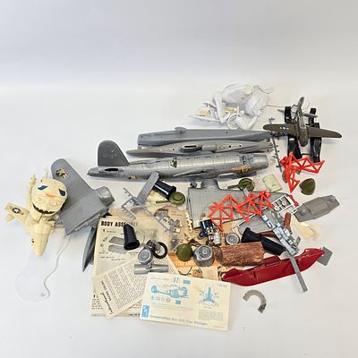 Lot 226 - Assorted Model Kit/parts | Collectorverse