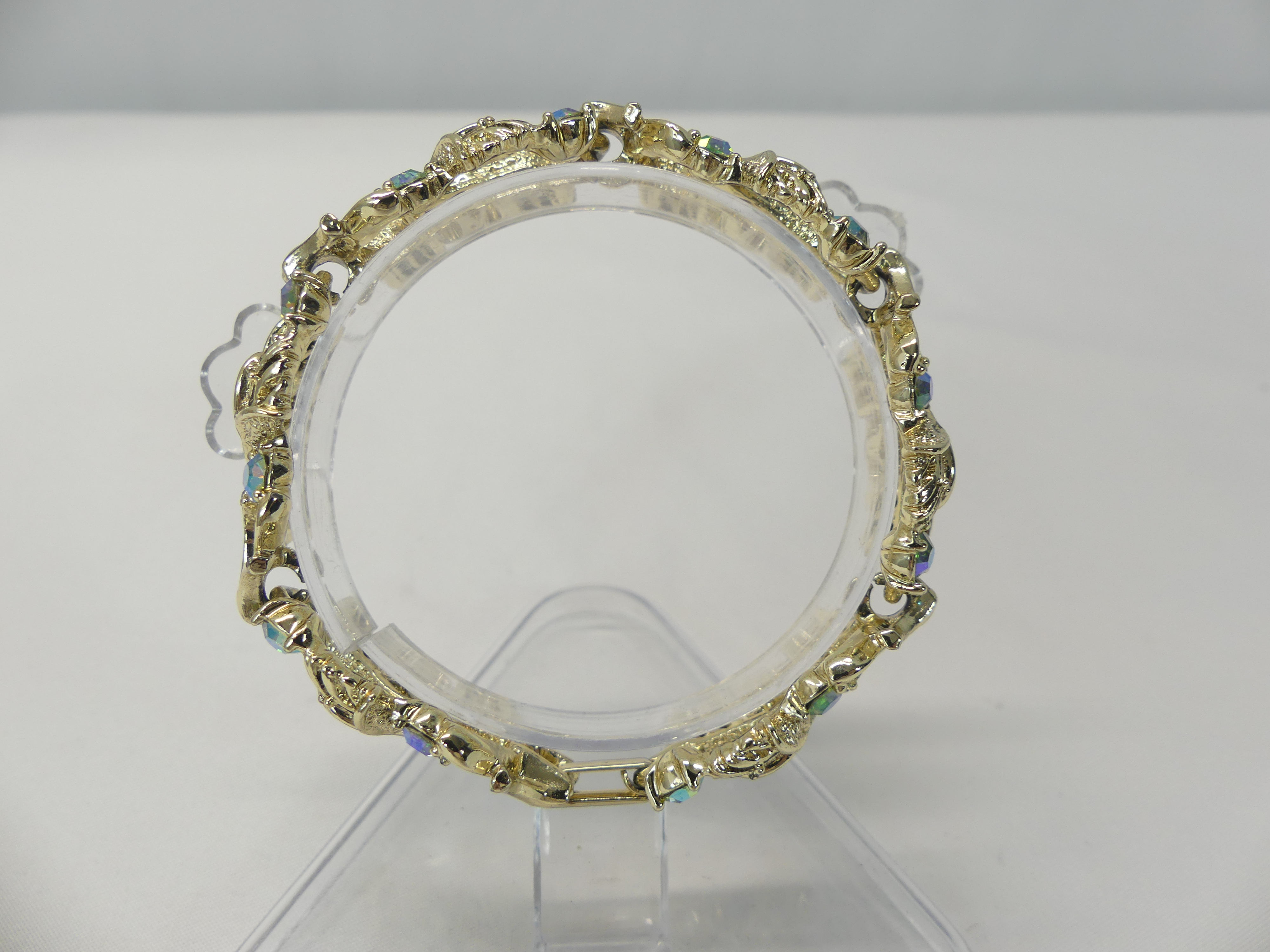 Lot 214 - Vintage Gold Tone Tulip Linked Bracelet with Blue Iridescent ...