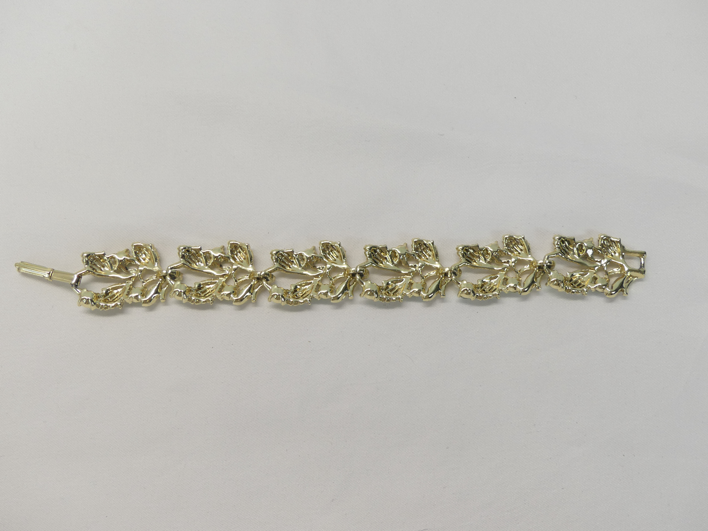 Lot 214 - Vintage Gold Tone Tulip Linked Bracelet with Blue Iridescent ...