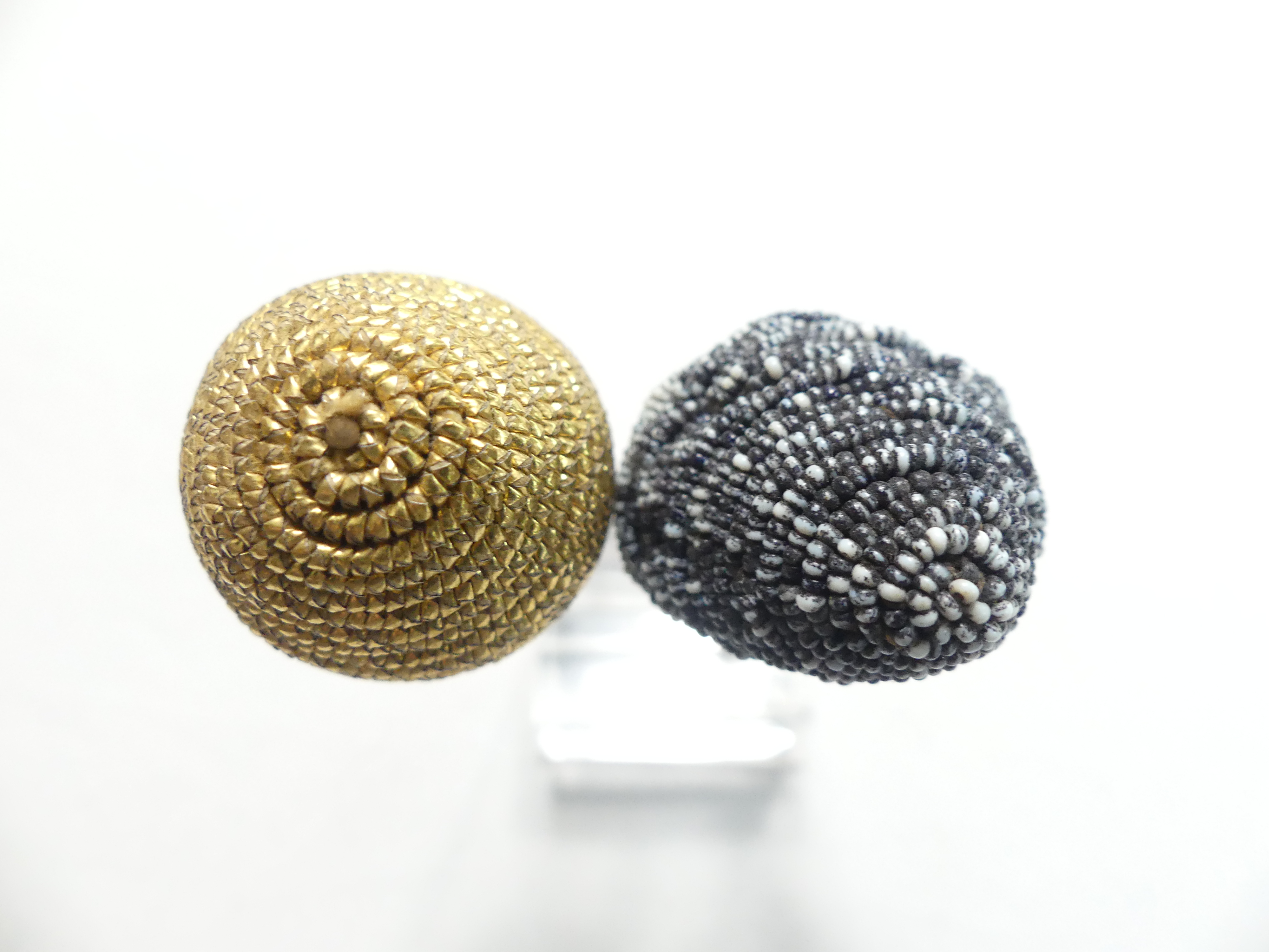 Lot 371 - Lot of 2 Antique Hat Pins, Grey Beaded & Gold Metallic | Ryan ...