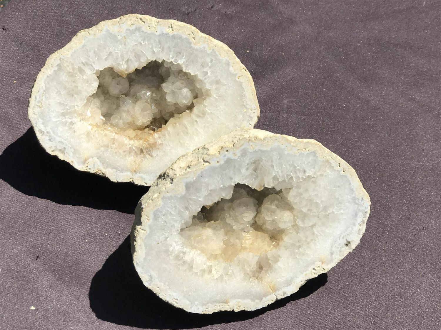 Lot 49 – Geode, Rock, Crystal, Natural, Collectible, Specimen ...