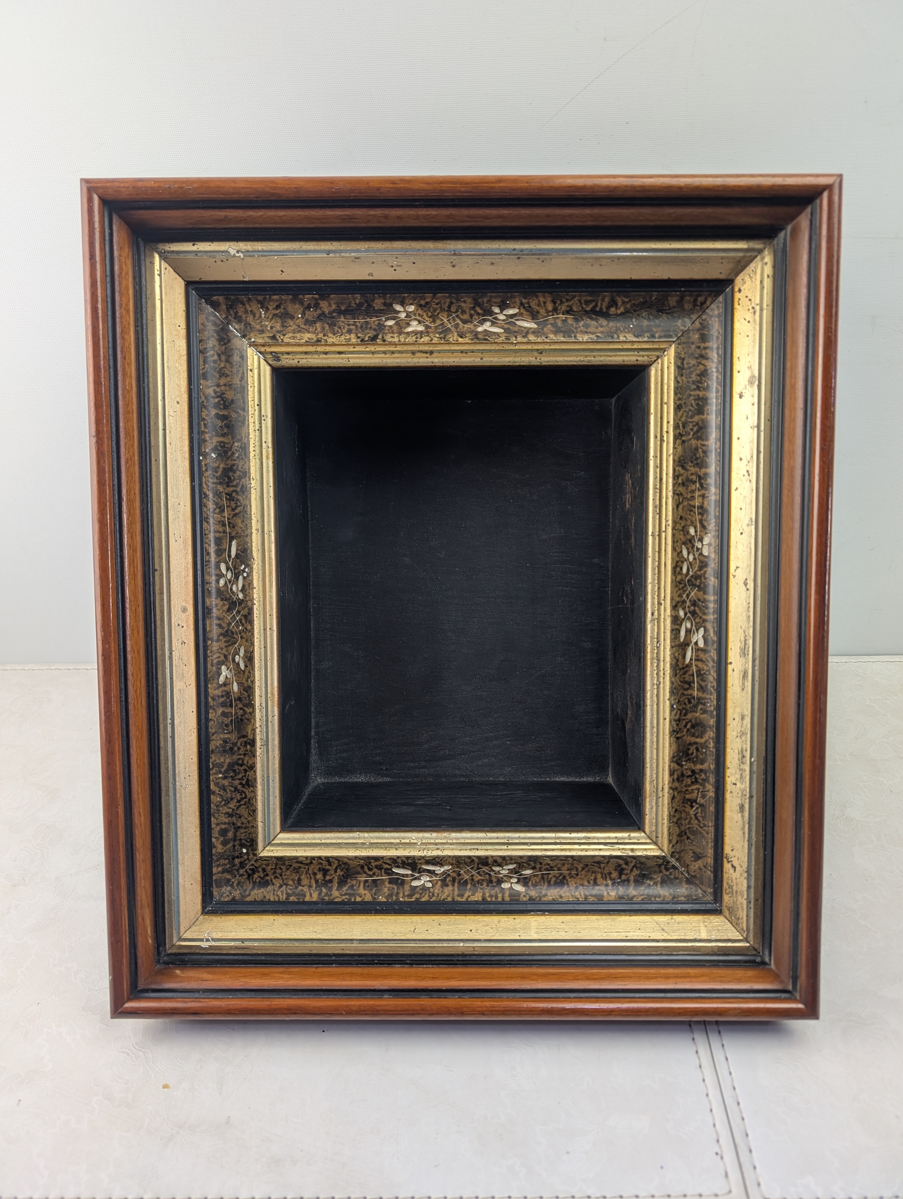 Lot 45t - Antique Gilt and Ebonized Sgraffito Style Multi-Layered ...