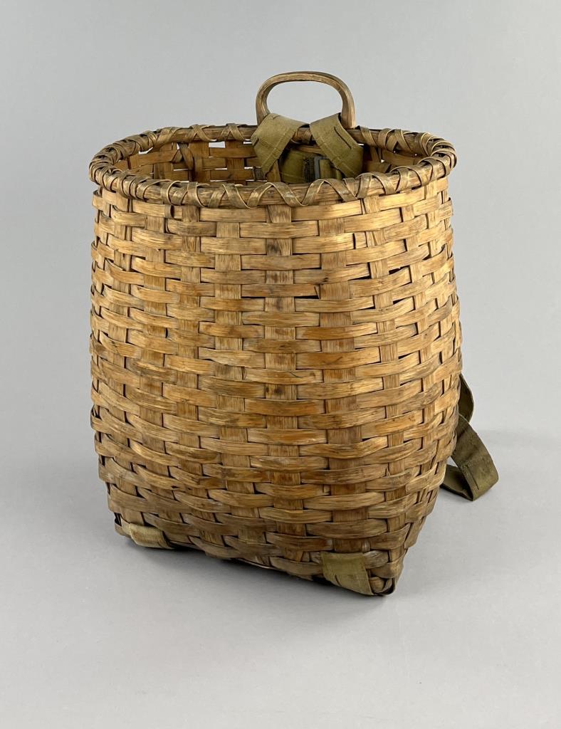 Lot 322 – Early Split White Oak Trappers Basket | Epic Auctions ...