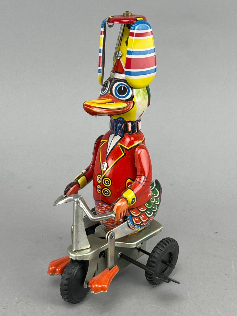 Lot 352 – Vintage Tin Duck Wind-Up Riding Toy | Epic Auctions & Estate ...