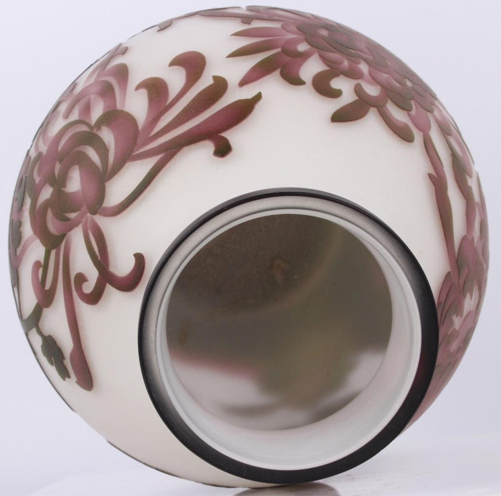 Lot 119166 – GALLE REPRODUCTION GLASS VASE – Florida Estate Sales ...