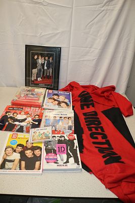 Lot 82 – A Collection of One Direction Memorabilia | Golden Auctions
