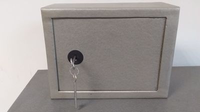 Lot 3 – Wall Mounted Safe – Key Lock Safety Box. – Grand Oak Auctions