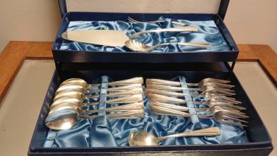 Lot 65 – Vintage Silver-plate “Radad” Made in Israel Tea Flatware Set ...
