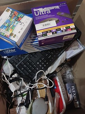 Lot 5 - Box 5 - Bargain Box of Electronic Items 13.55kg - Grand Oak ...