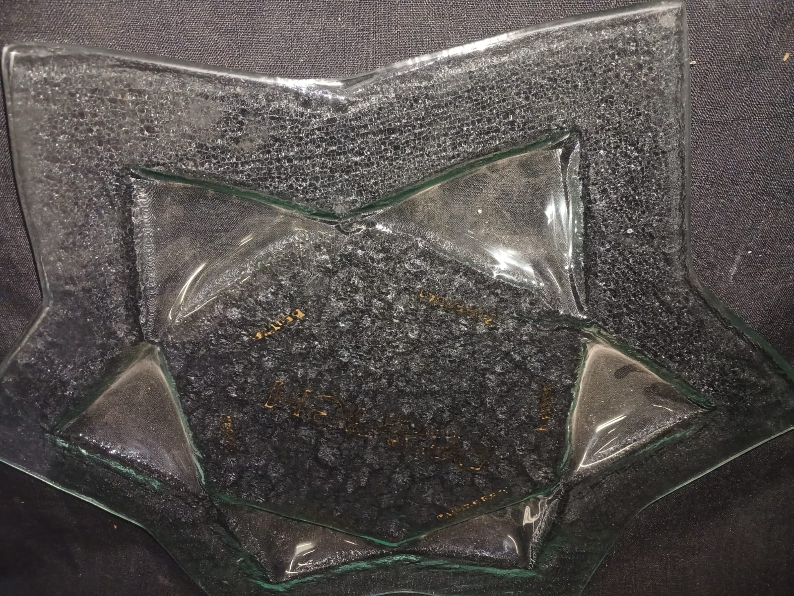 Lot 66 - Slumped Glass Seder Plate - Grand Oak Auctions