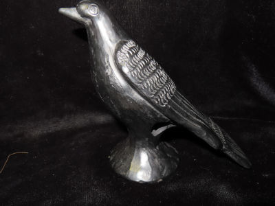 Lot 369A - 4 1/2" Blackware Crow Effigy Hand Carved Whistle, tourist ...
