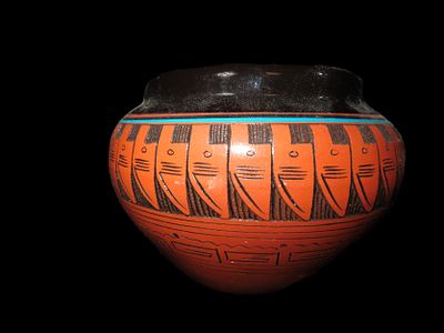 Lot 510 - Authentic Native American Hand-crafted Pottery from the ...