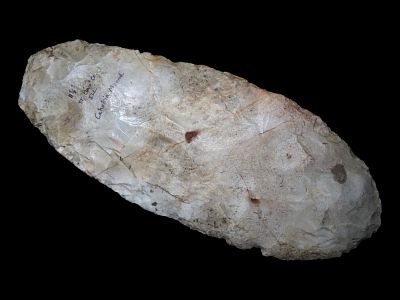Lot 26 - 11 5/8" COLORFUL POLISHED FLINT SPADE, MOTLEY COA, CAHOKIA ...