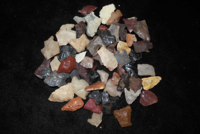 Lot 113 - LOT OF BIRDPOINTS, TRIANGLES, AND BROKEN PCS., EX GREG DIXSON ...