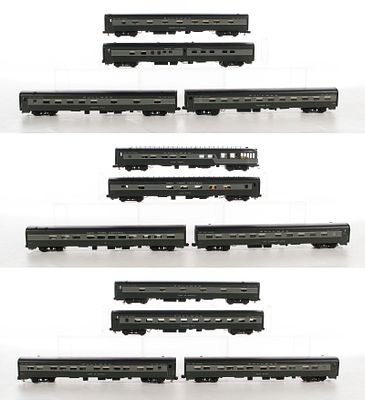 Lot 412 - Golden Gate Depot Model Train O Scale 1948 20th Century ...