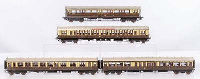 Lot 246 - Lawrence Scale Models Model Train O Scale Carriage Assortment ...