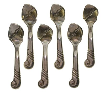 Lot 269 - Native American Kenneth Begay Salt Spoon Collection | Leonard ...