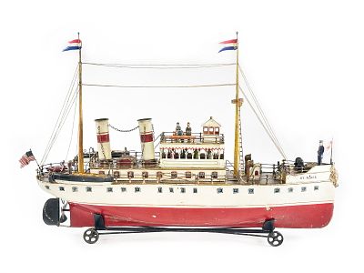 Lot 314 - Spectacular Marklin "ST. PAUL" 1904 Passenger Boat, Tin Ship ...