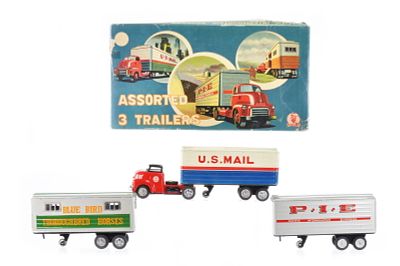 Lot 455 - Tractor Trailer Tin Trailer Set of 3 Boxed by SSS, Japan ...