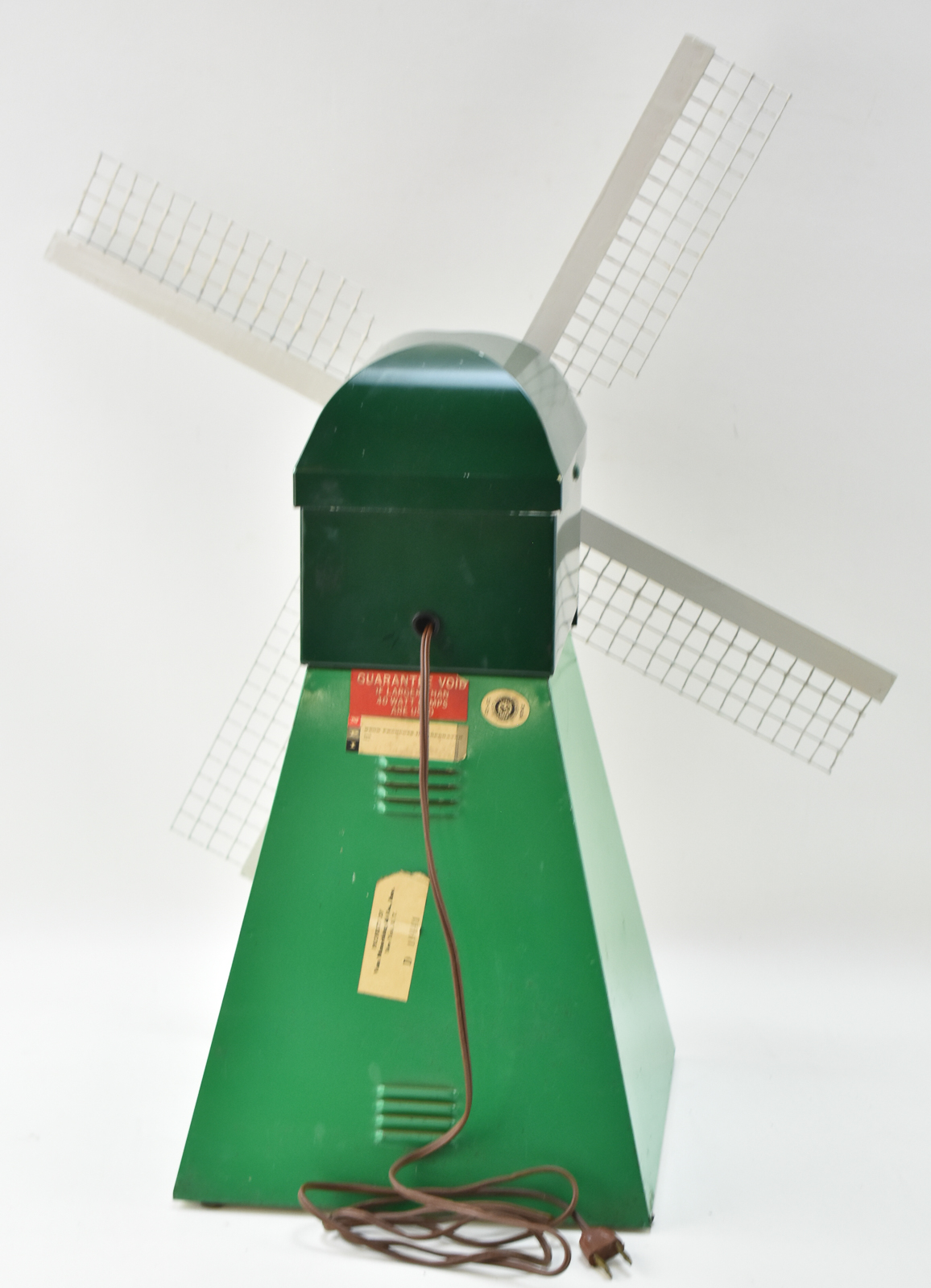 Lot 223 - VINTAGE HEINEKEN BEER LIGHTED LITHO WINDMILL DISPLAY ...
