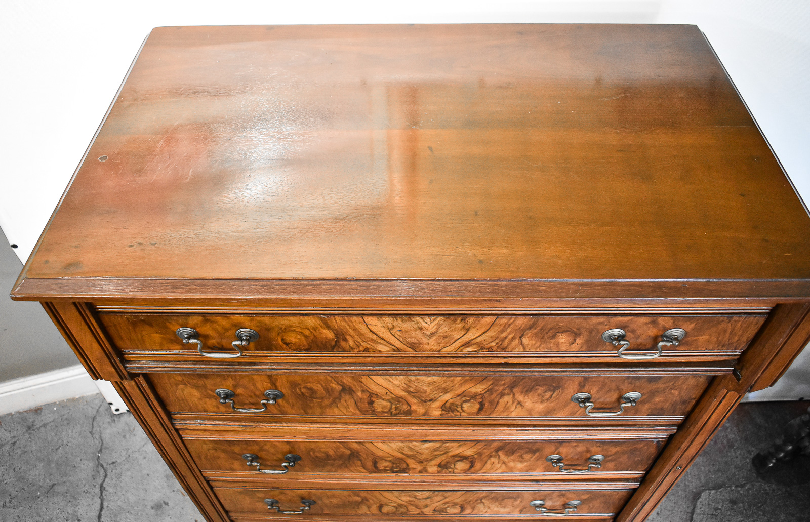 Lot 308 - VICTORIAN WALNUT & BURL LOCKSIDE SIX-DRAWER CHEST | McLaren ...