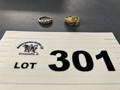 Lot 301 - GOLD RINGS 14K LD | Mollett Auctions