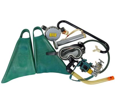 Lot 3 – Vintage Scuba Diving Equipment Grouping – Nation's Attic Auctions