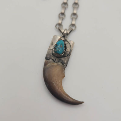 Lot 304 - Sterling Navajo Bear Claw Turquoise Chain Necklace 30g ...