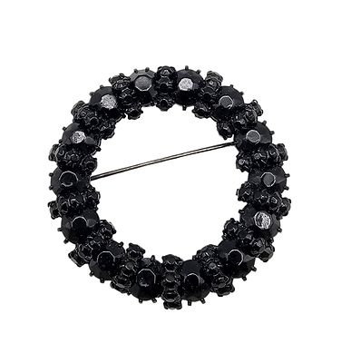 Lot 503 - Weiss Vintage Black Rhinestone Wreath Brooch | Retro Roadshow ...