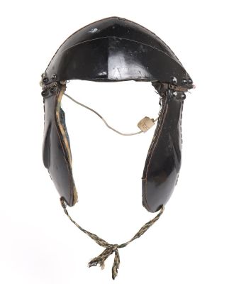 Lot 63 – Monkey Brow Yori Helmet, Late Edo 1603-1867 – Scollard Auctions
