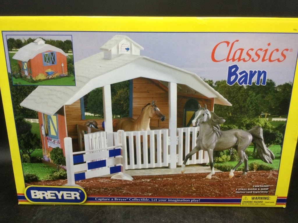 Lot 300 - Breyer Classics Game | Seminone Estate Auctions