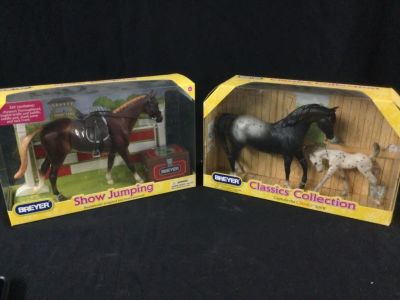 Lot 222 - Breyer Horses | Seminole Estate Auctions