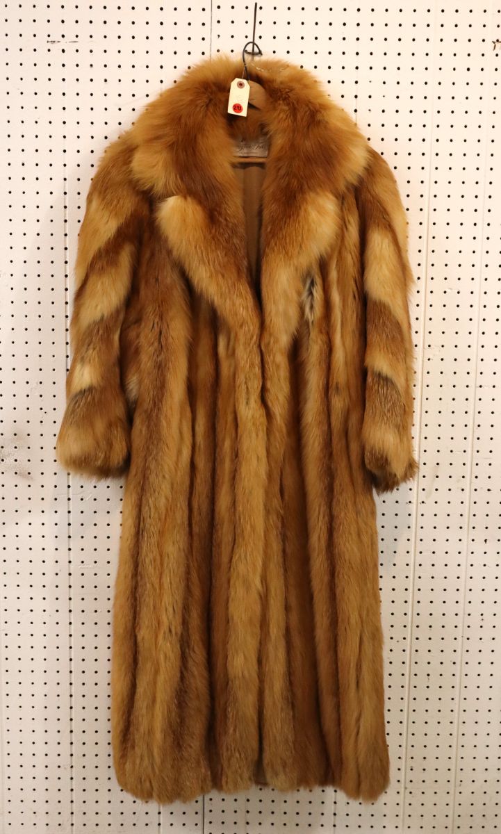 Lot 273 - Vintage Flemington Furs nice long fur coat | South Jersey ...
