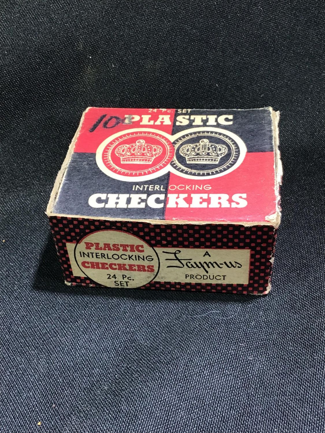 Lot 101 - Vintage Faym-us 24 pc Checkers Set Early Catalin | The Lodge ...