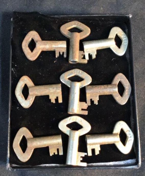 Lot 157 – Vintage Railroad Key Collection (9) . – The Lodge Auction House