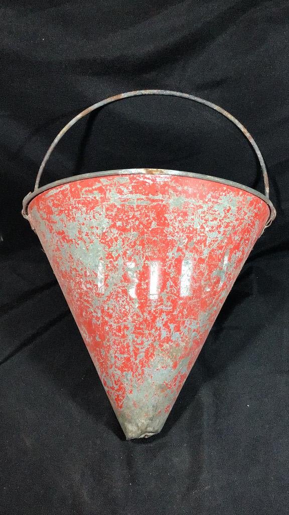 Lot 223 - LV Railroad Bail Bucket Measures 14 inches H x 14 1/2 accross ...