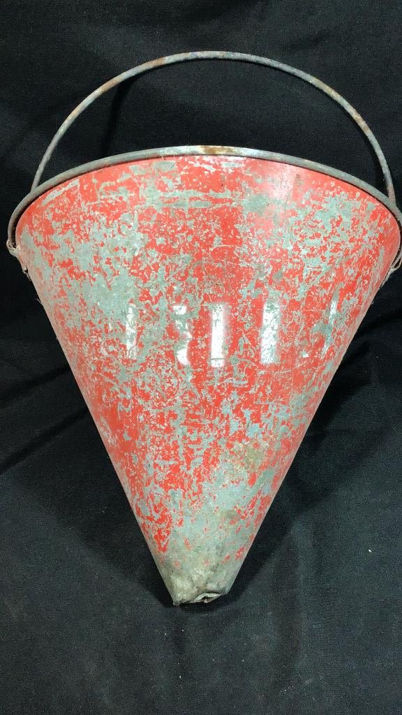 Lot 223 - LV Railroad Bail Bucket Measures 14 inches H x 14 1/2 accross ...
