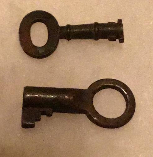 Lot 60 – Vintage Railroad Keys 2 . – The Lodge Auction House