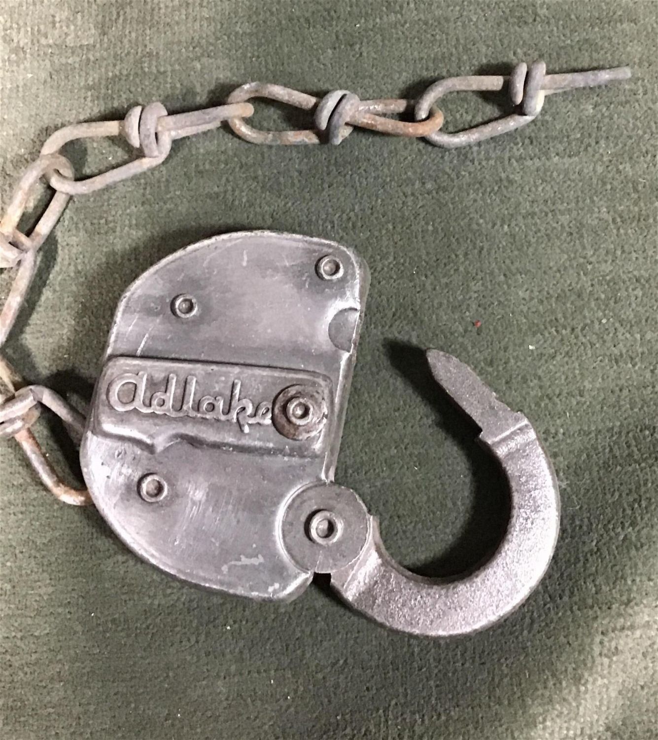 Lot 51 - D T & I Padlock . | The Lodge Auction House