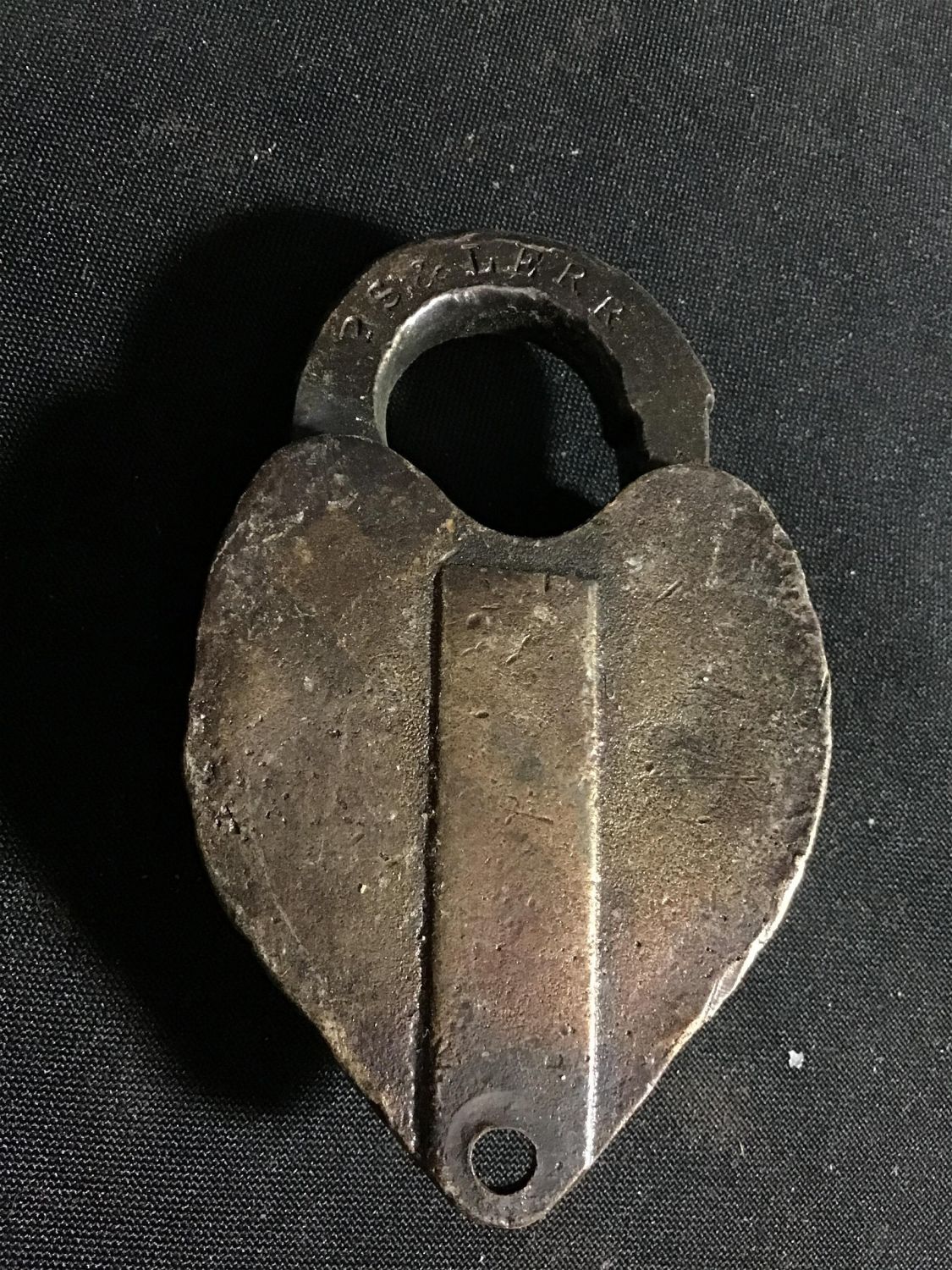 Lot 47 - P S & L E RR Padlock . | The Lodge Auction House