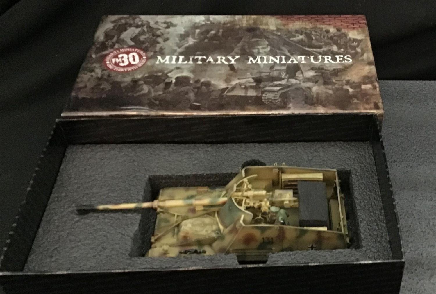 Lot 169 - Figarti Miniatures FM30 1/30th WWII Nashorn Tank Destroyer ...