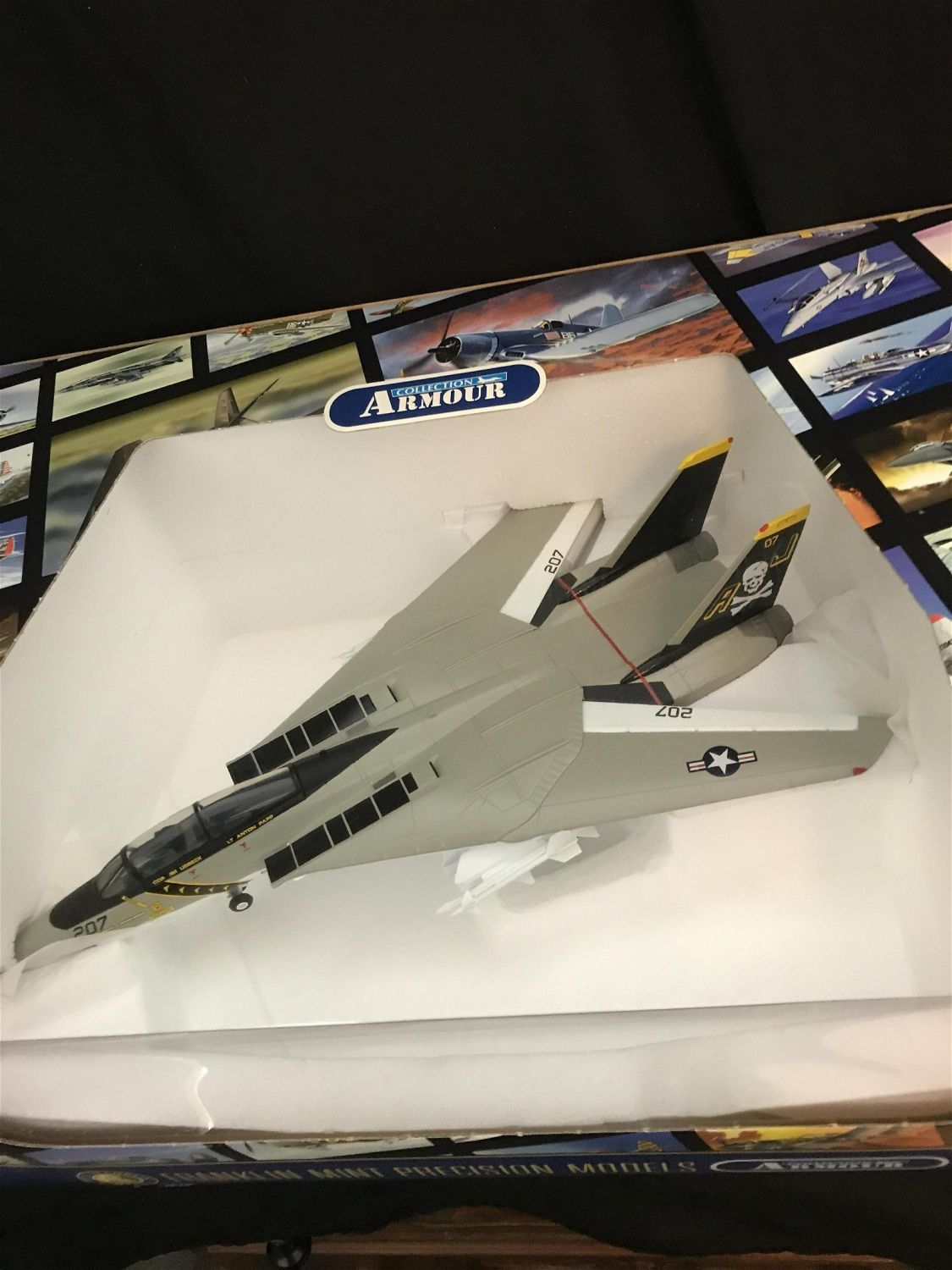 Lot 6 - Franklin Mint Armour Collection F-14 Tomcat . | The Lodge ...
