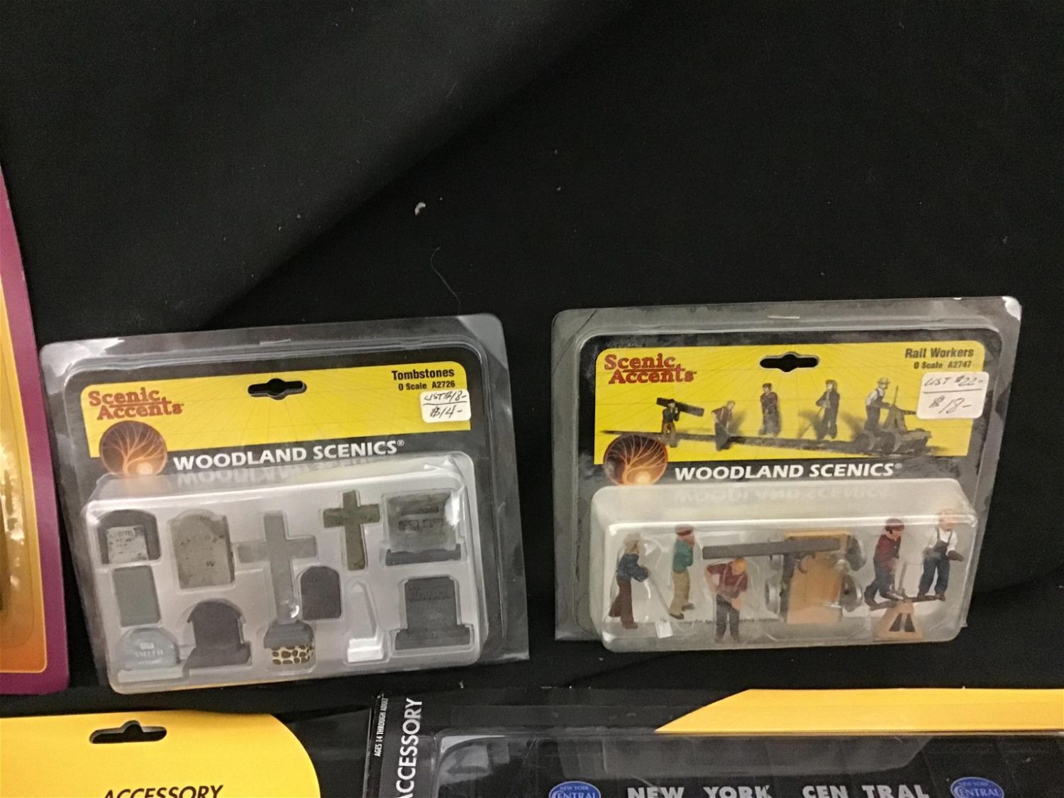 Lot 170 - Lionel Rail King K-Line Accessories Lot . | The Lodge Auction ...