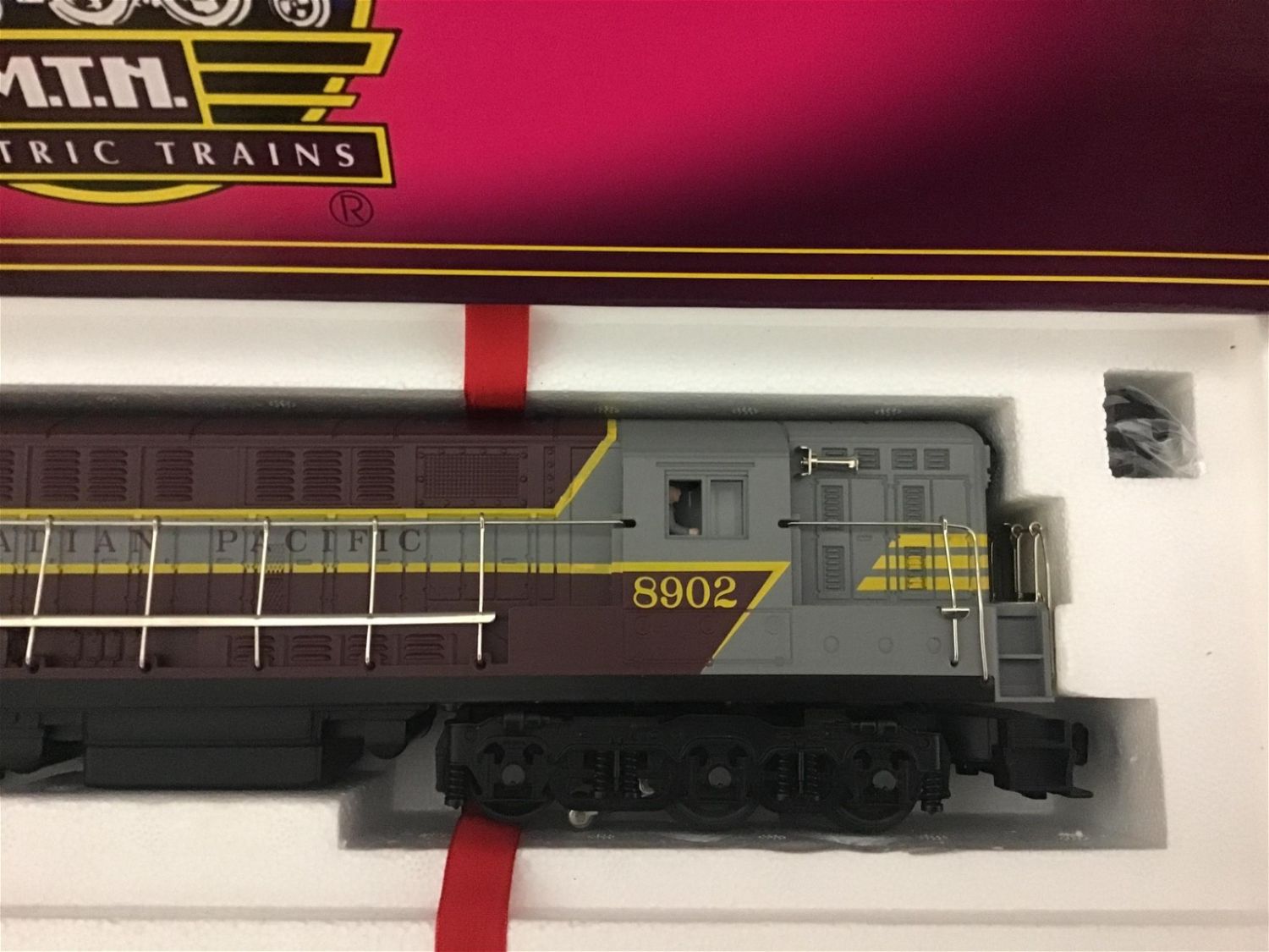Lot 266 - MTH Electric Trains O Scale FM Trainmaster Diesel Engine ...