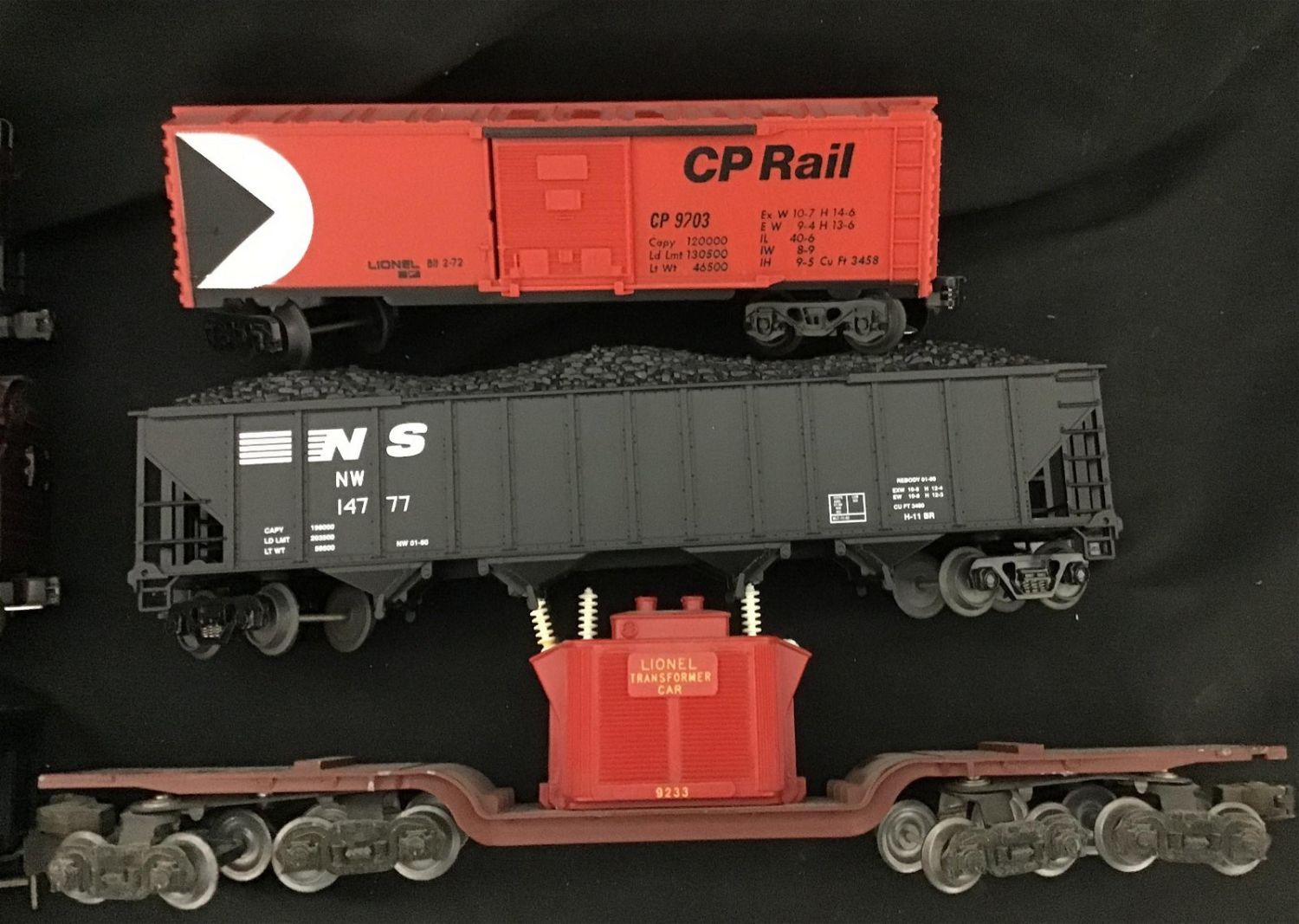 Lot 292 - Lionel Williams O Scale Assorted Rolling Stock Lot CP Rail 9703 Norfolk Central 14777 ...