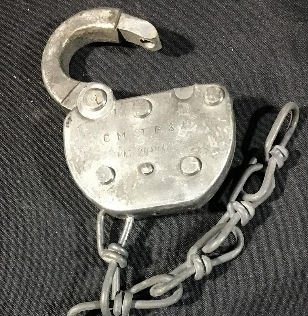 Lot 47 - C M St P & P railroad lock Chicago Milwaulkee St Paul ...
