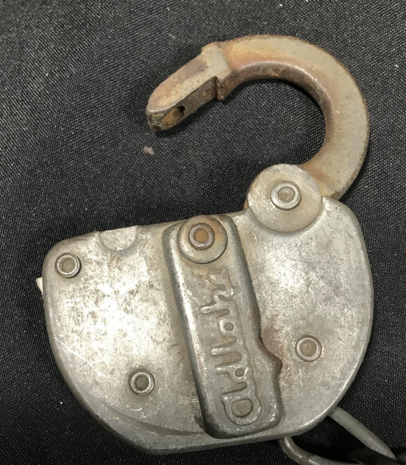 Lot 106 – Wabash Railroad Padlock . – The Lodge Auction House