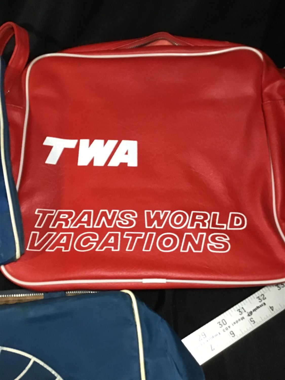 Lot 182 - TWA & Pan Am Bags (5) . | The Lodge Auction House