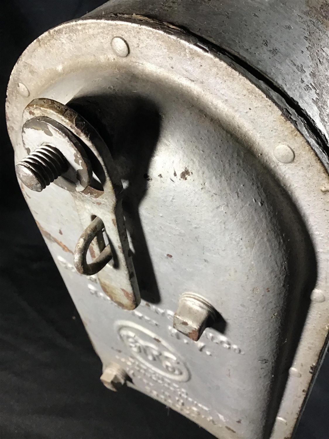 Lot 188 - General Railway Signal Co. Signal Light Measures 16 by 20 by ...