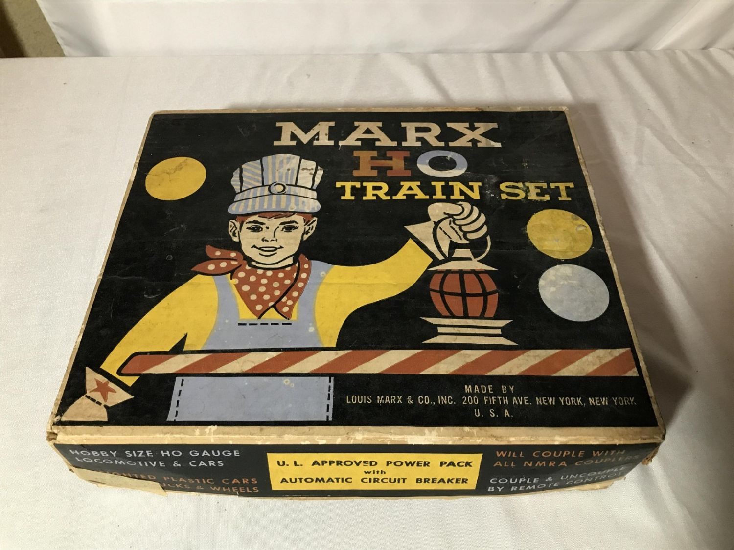 Lot 71 – Early Marx HO Train Set – The Lodge Auction House